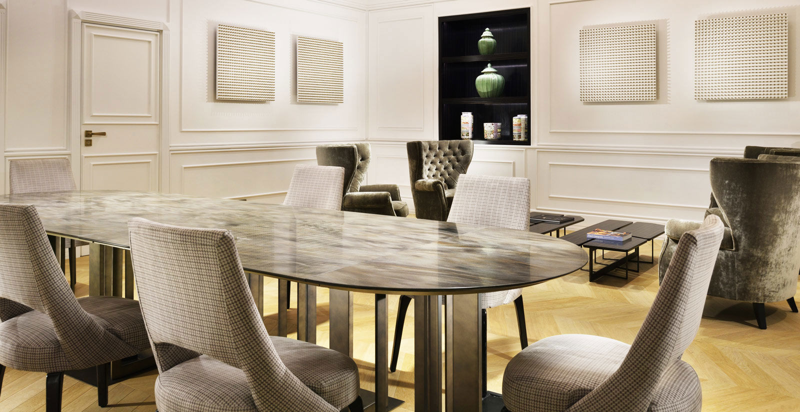 For your business meetings in Rome choose Hotel Splendide Royal