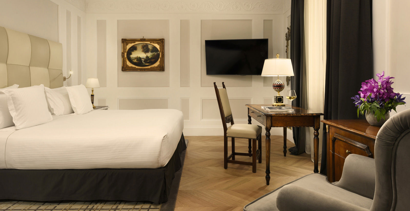 Book the Prestige of Hotel Splendide Royal Rome