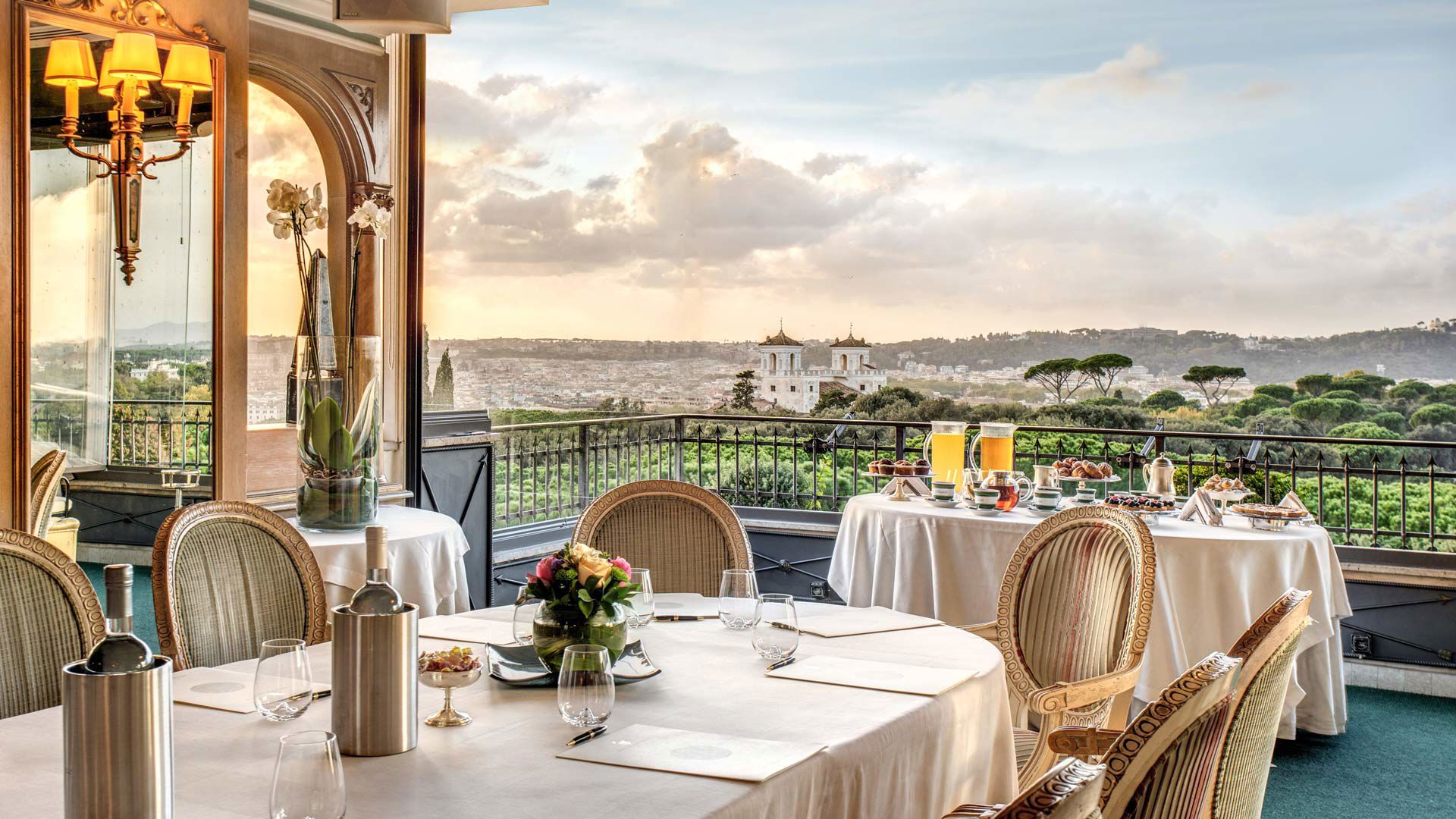 Book a table at Mirabelle Restaurant in Rome