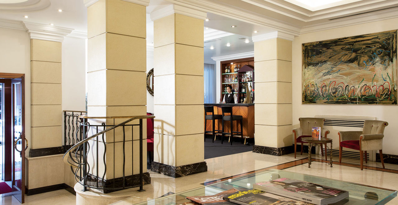 Discover Hotel Dei Mellini, 4-star hotel in Rome's Prati neighborhood