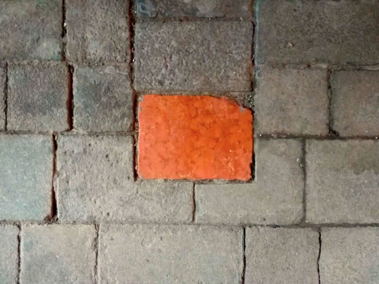 Discover history of red stone in Venice with San Lio Tourist House