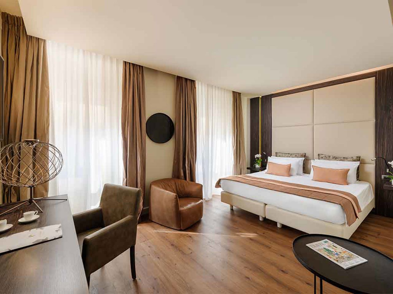 Discover the Exclusive Room of The Square Milano near Duomo
