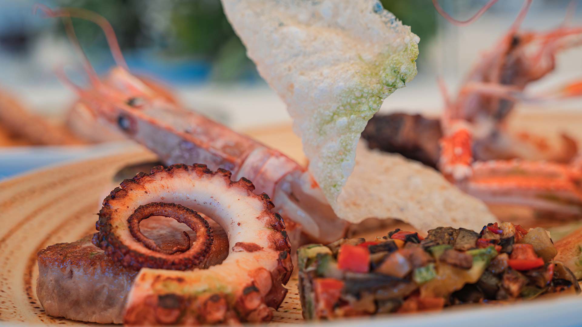 Discover the restaurant of Hotel Porto Roca in Monterosso Cinque Terre