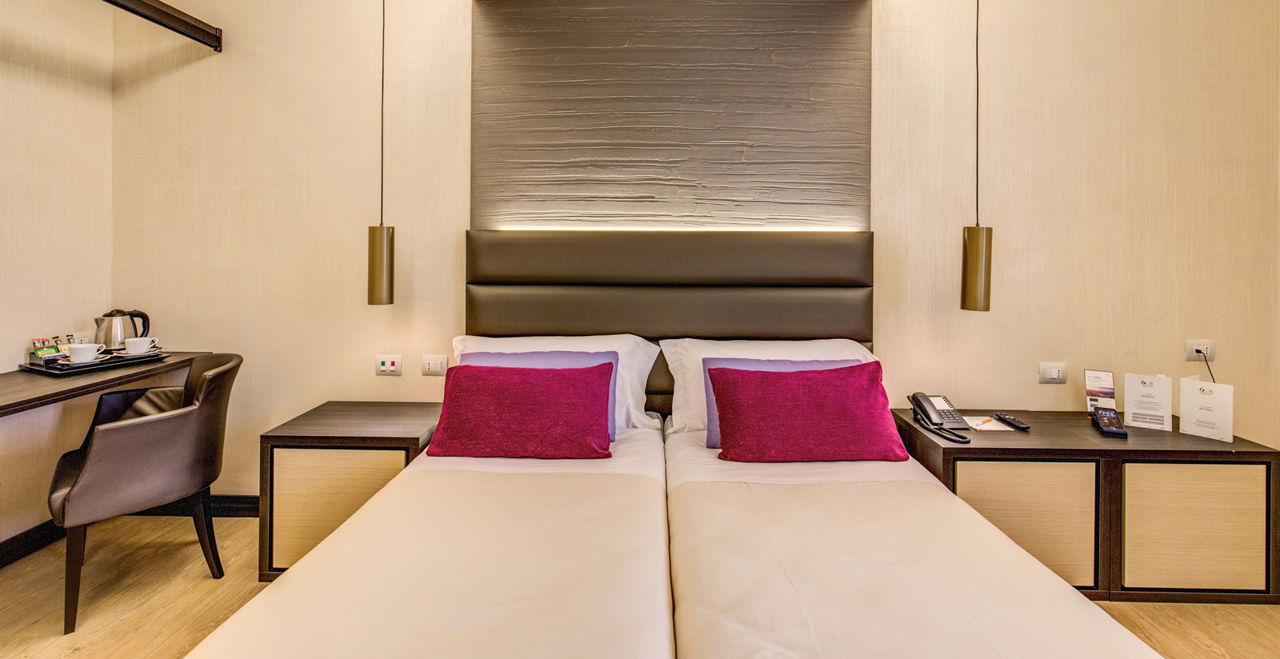 Modern Hotel Rooms in Rome Eur | Book Now | Warmthotel Rome