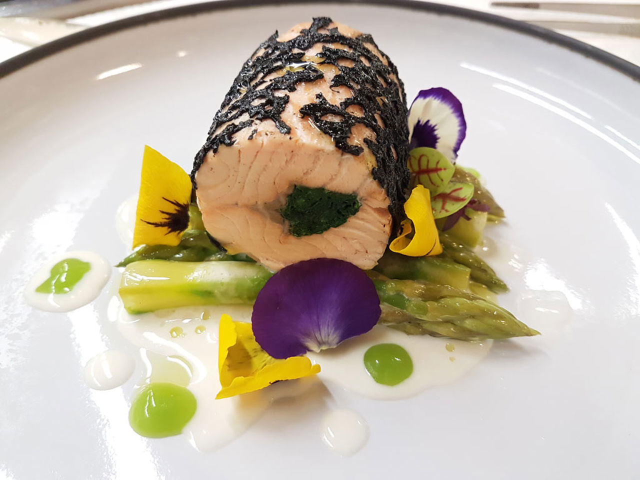 Discover The Hive menù on the official website