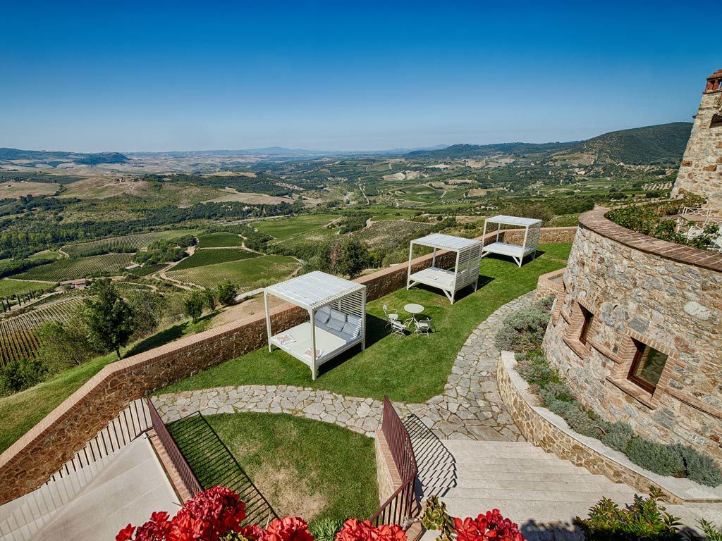 Castello di Velona Resort Val d'Orcia, Book on the Official Website