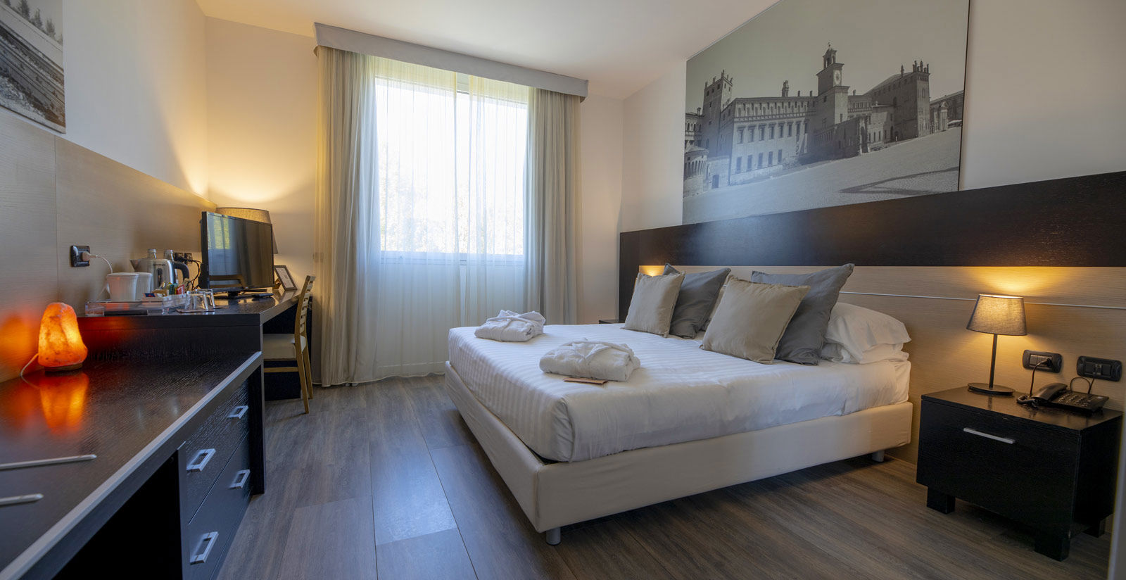 Visita il sito e scopri le offerte speciali di Hotel Carpi
