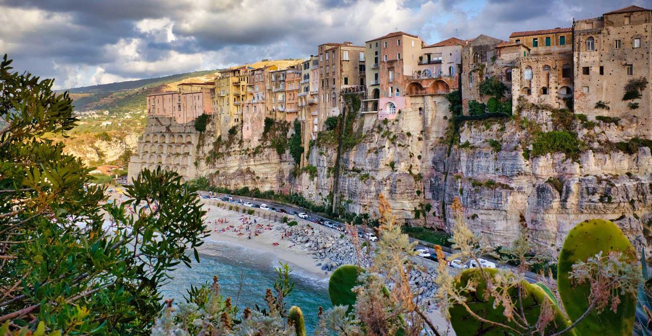 Discover historic center of the city with La Dolce Vita a Tropea