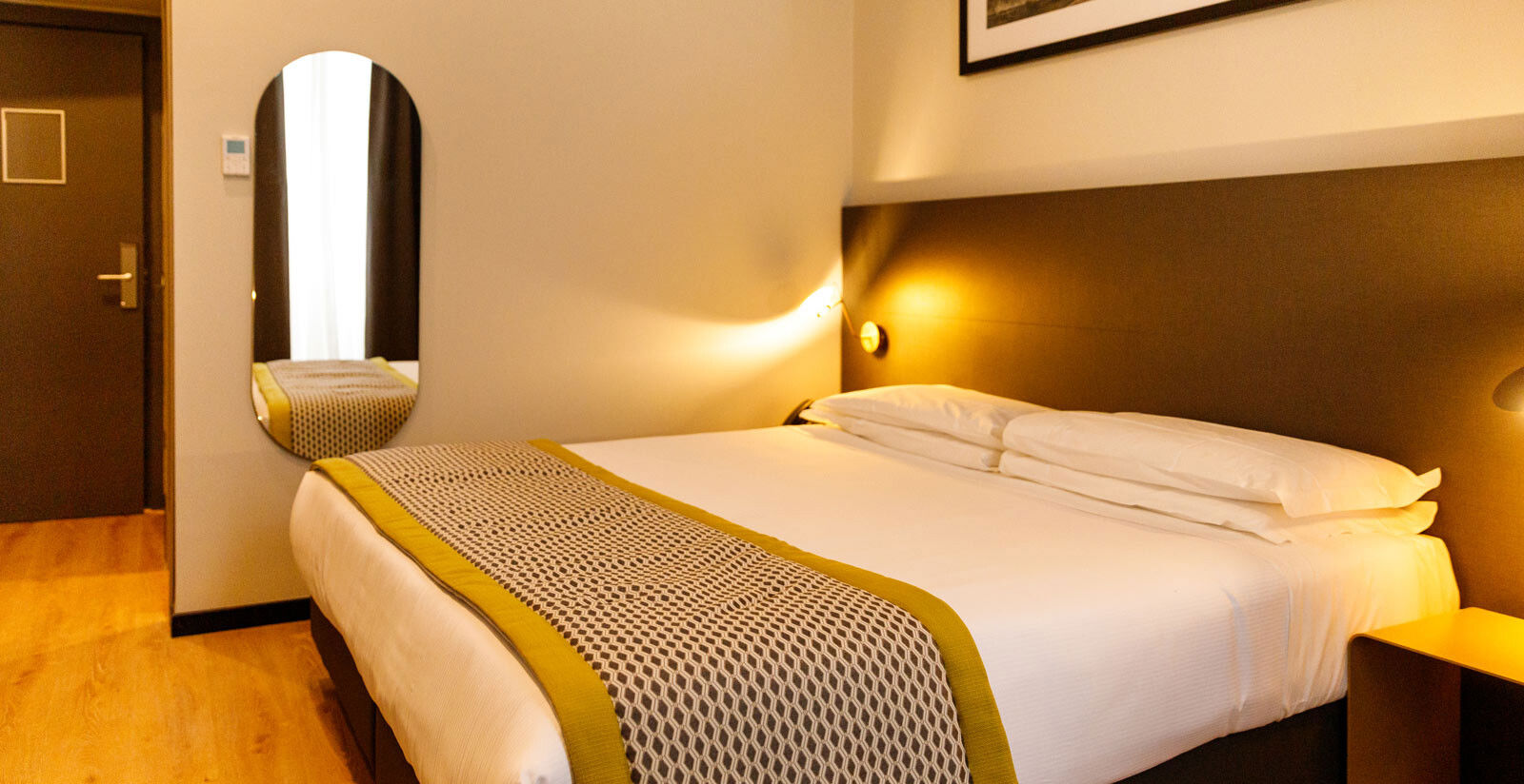 Choose Classic at The Cross Hotel during your next holiday in Rome