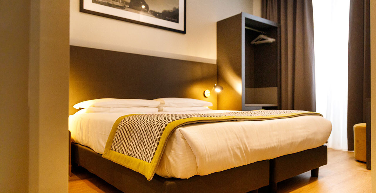 Choose Classic at The Cross Hotel during your next holiday in Rome