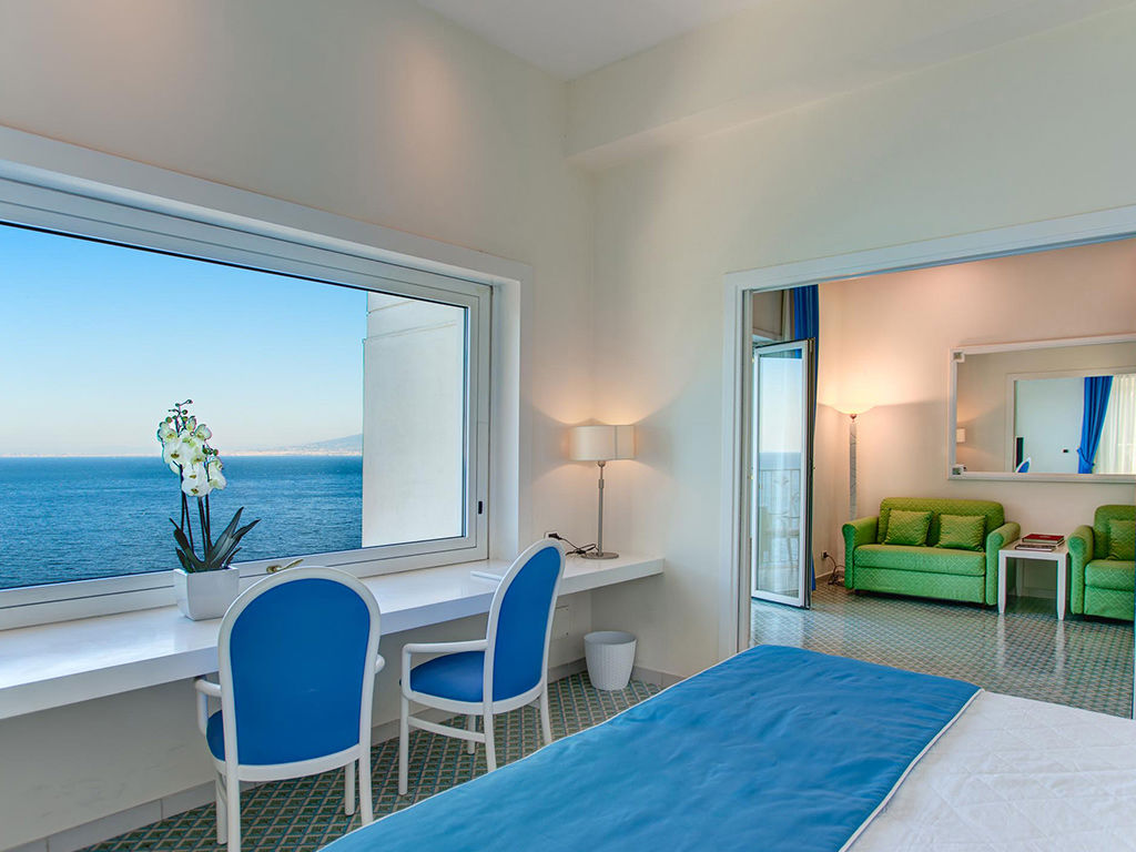 Discover The Rooms At Grand Hotel Riviera In Sorrento