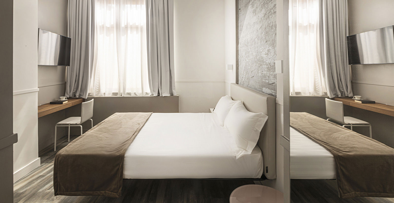 Discover the Classic room of Hotel Regno in Rome