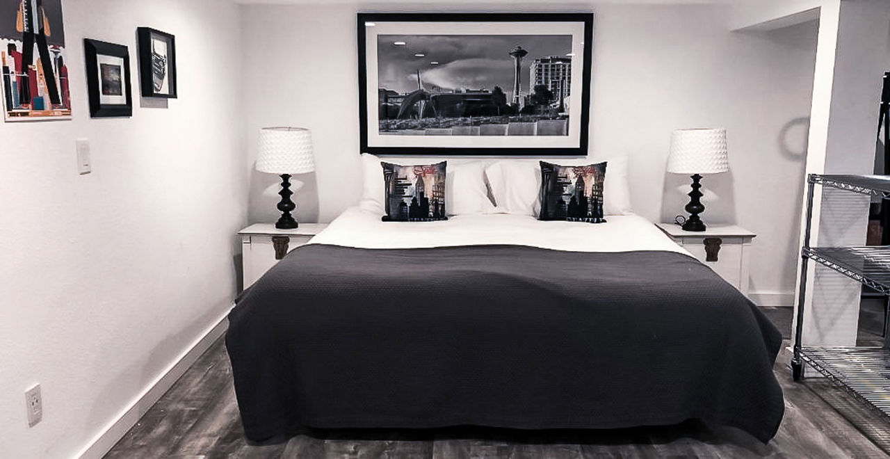 Choose the Studio of The Art INN Seattle