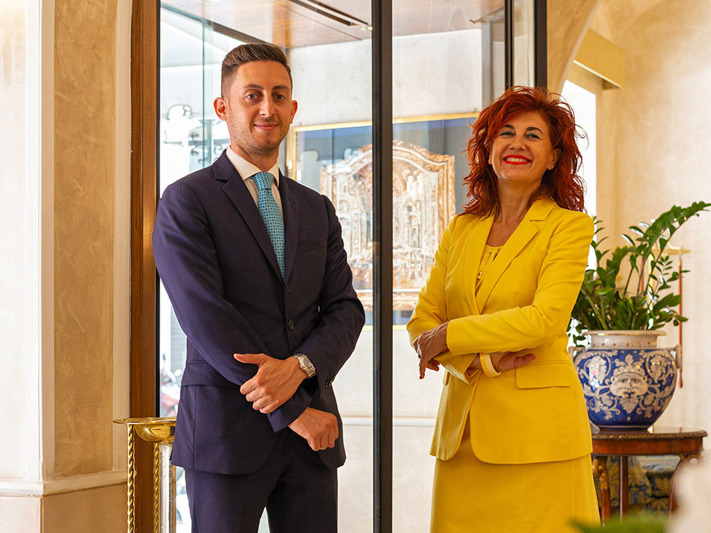 Discover Marcella Royal Hotel, with roof top garden in Rome